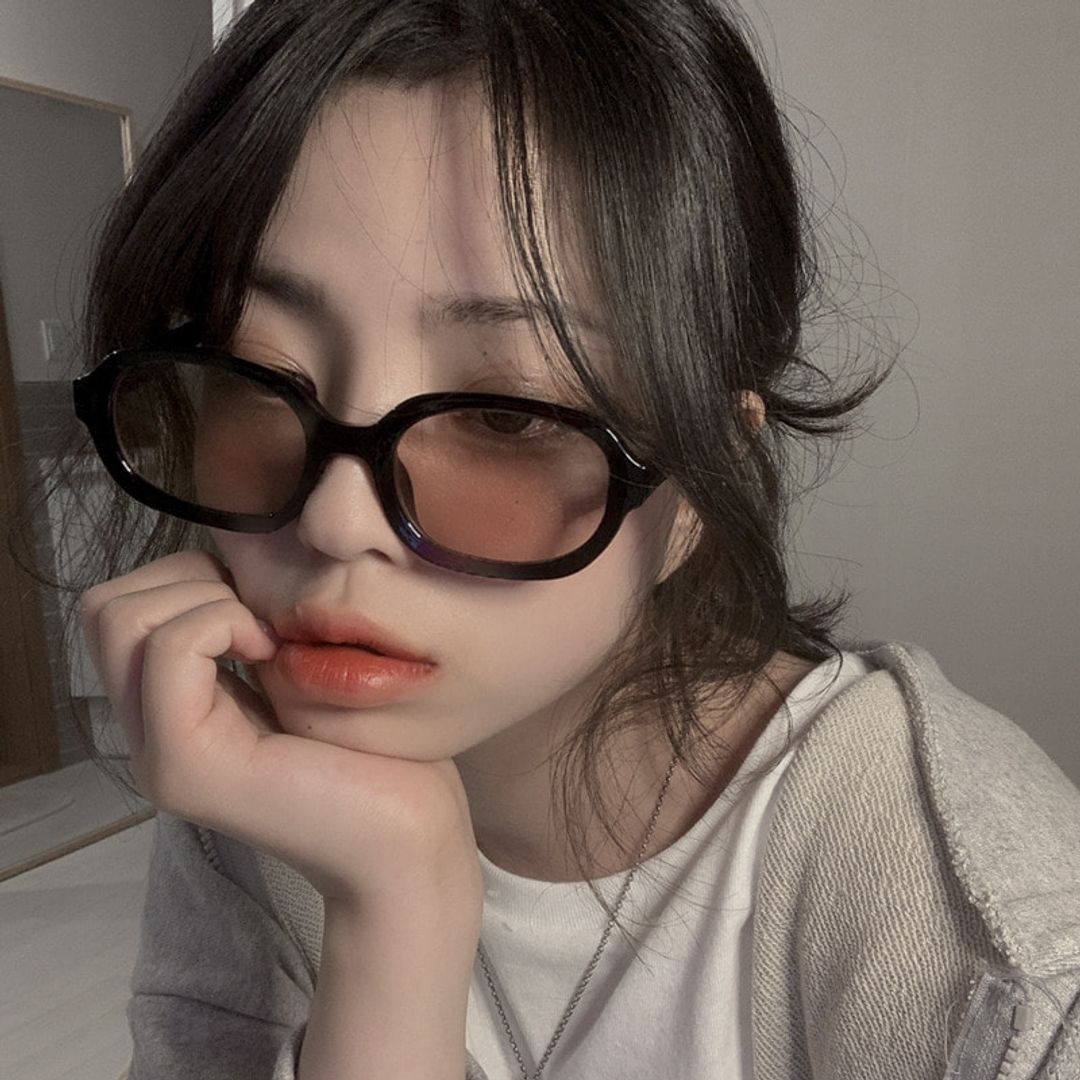 ๐ 3colorํ๋ธ๋ฆฌ ํดํธ ์ ๊ธ๋ผ์ค ๋ฟํ
์๊ฒฝ ์คํธ๋ฆฟ ํํฌ ํจ์
์์๊ฒฝ