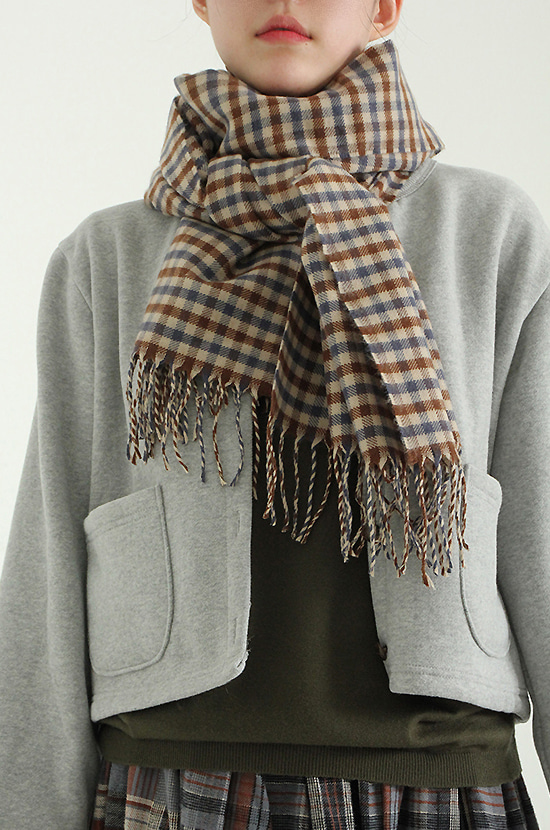 로컬맨션 mini check tassel muffler