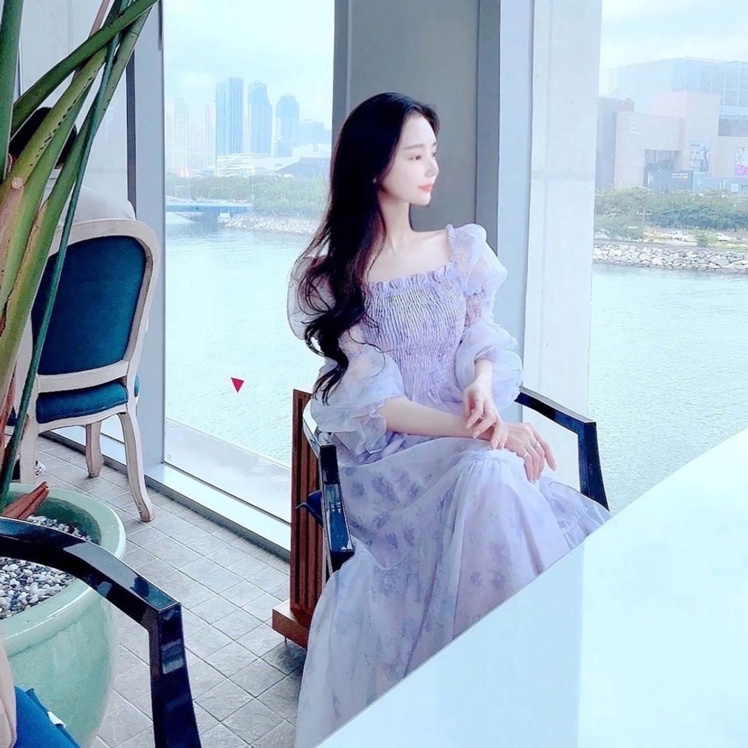 엘프 연보라 퍼프 오프숄더 스퀘어넥 스모크 쉬폰 롱 원피스