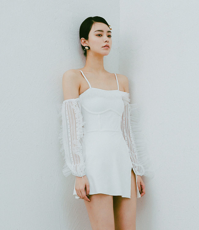레이스 오프숄더 화이트 원피스 수영복 