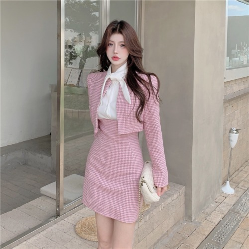 데이트룩하객룩 겨울신상 체크 크롭자켓 하이웨스트 롱스커트 투피스세트 셋업 세미오피스 정장투피스 오피스룩 결혼식 소개팅 여친룩 허리슬림 몸매보정 핑크 수트 치마