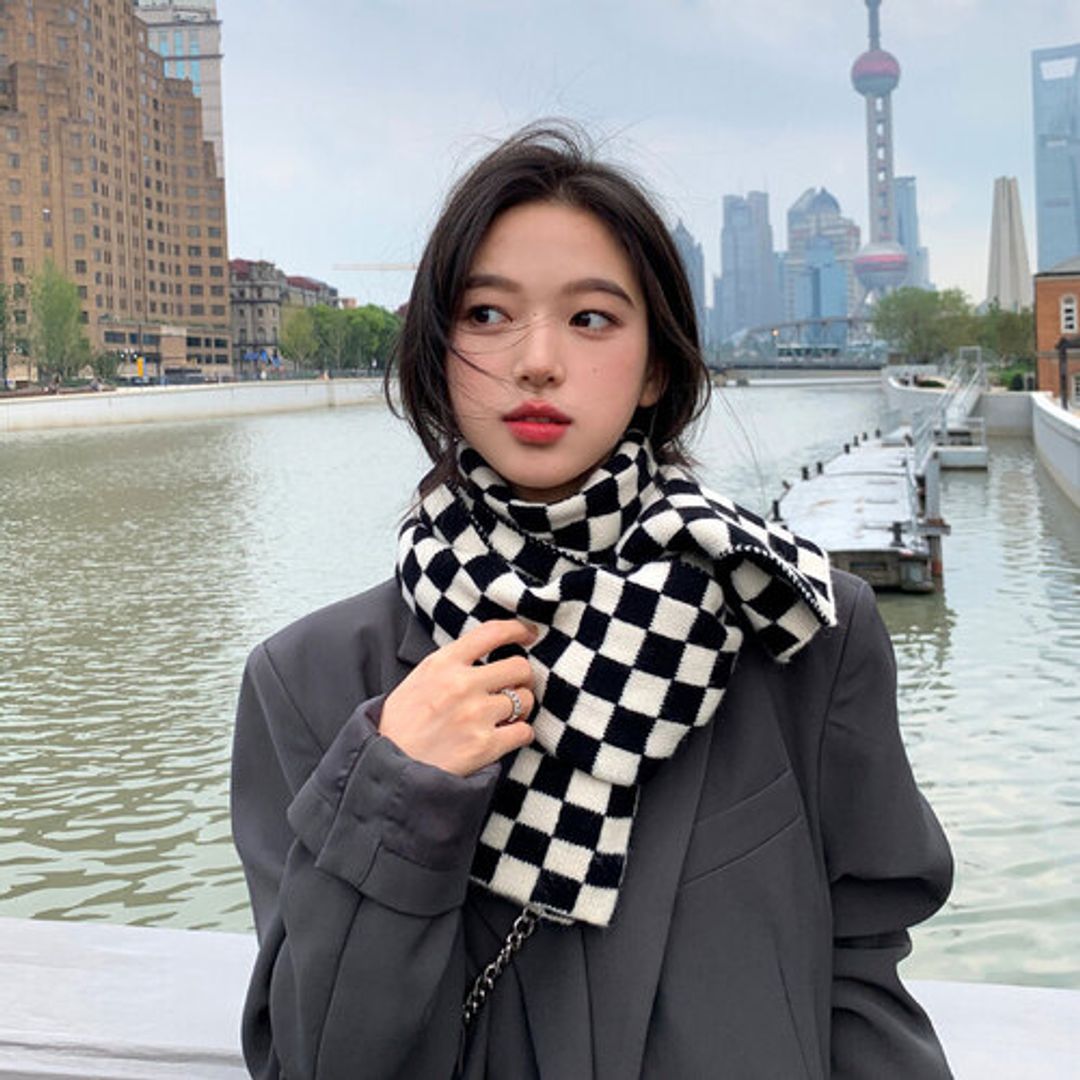 무배 160cm 체커보드목도리 체크 니트 명품 짧은 숏머플러 히팅 넥워머 커플 목도리 목플러