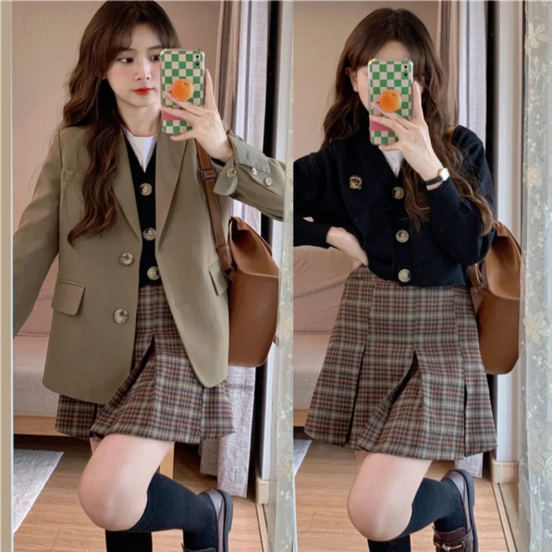 프레피룩 쓰리피스 코디 새로운 디자인 자켓 여성 정장 반코트 체크 플리츠 스커트 블랙 니트 가디건 학생룩 학원룩