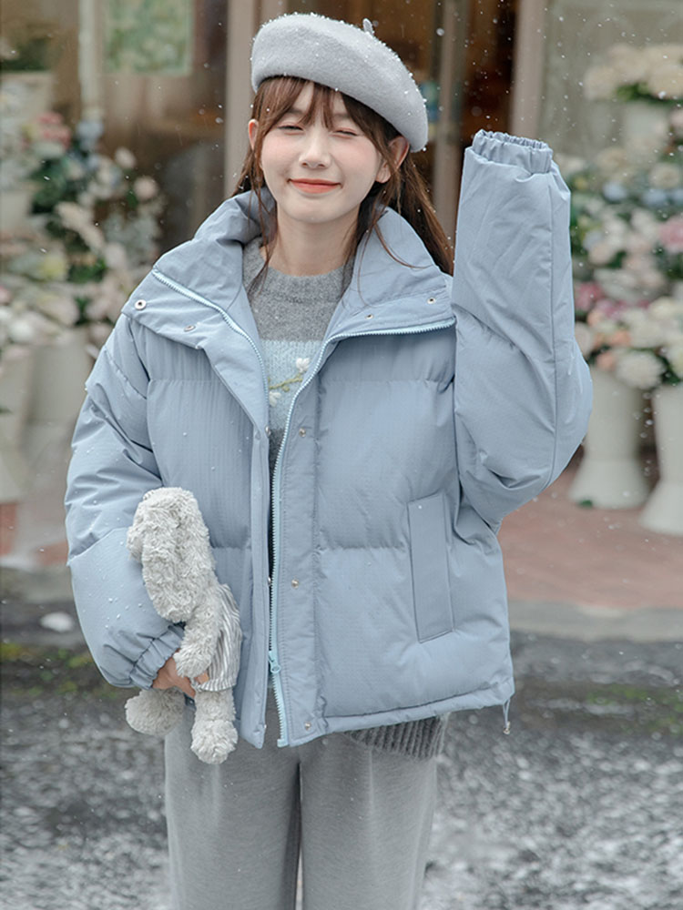하늘색 심플한 데일리룩 겨울 단색 셔링 포켓 버튼 집업 숏 패딩 특가 할인전