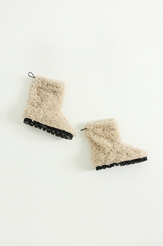 로컬맨션 fluffy fur string boots