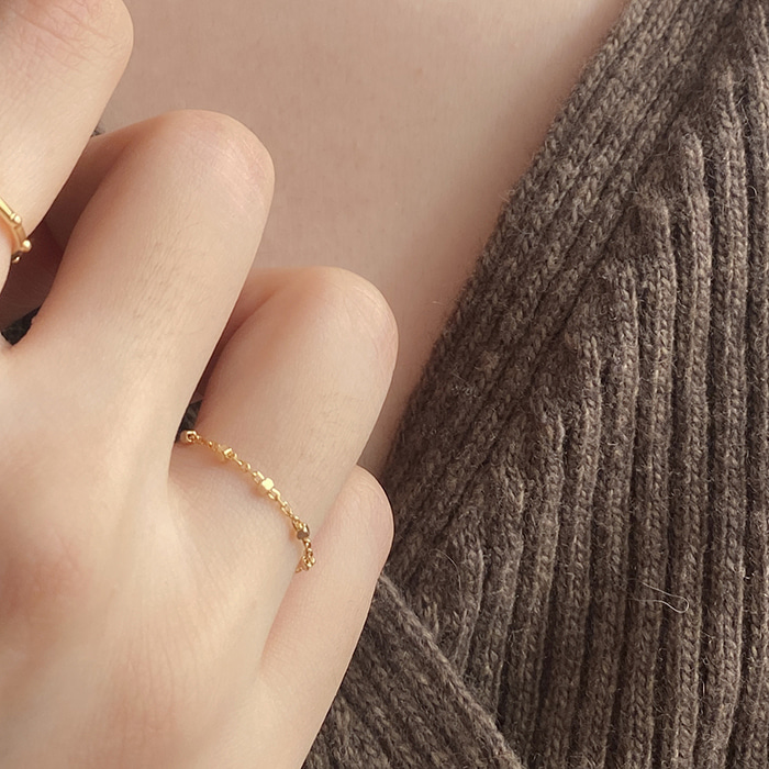 멜트앤플롯 [첫구매 990원] f025 Serena chain ring (2color / Silver 925)