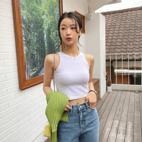 럭키 미니 크롭 나시티 (2col)