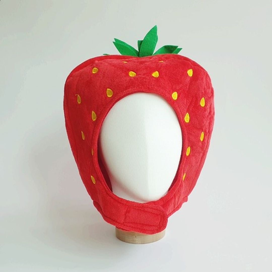 딸기 모자 과일 재미있는 파티 이벤트 아이템 쓸데없는 킹받는 쓸모없는 마니또 인싸템 선물 촬영 사진 소품