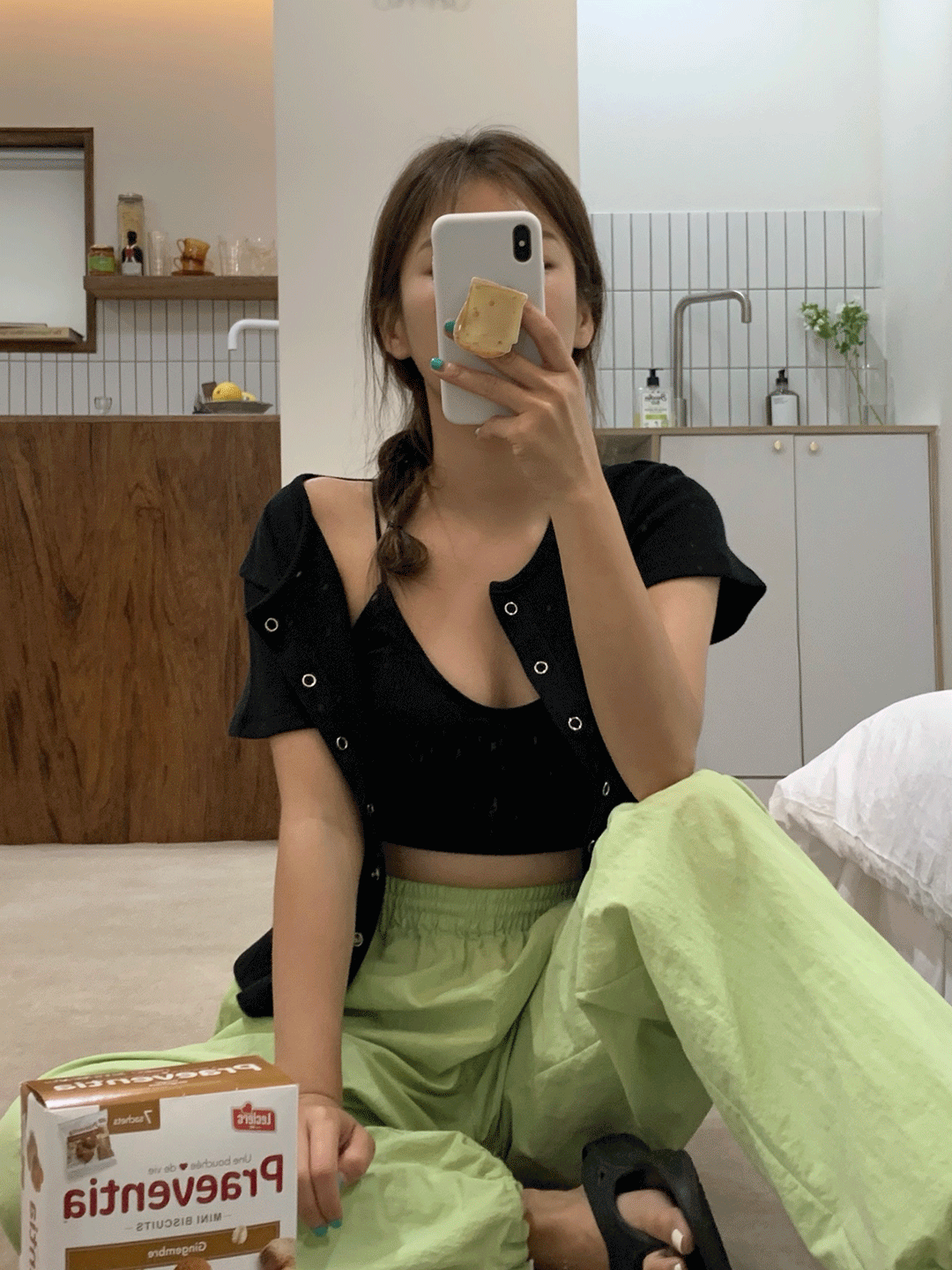 바이마이미 [1+1할인] golgi string bra top (2color)