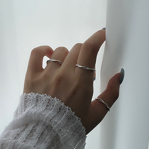 디데이클로젯 [무배] 실버 925 2mm 유화 두줄 꼬임 엔틱 레이어드 반지 D day 디데이