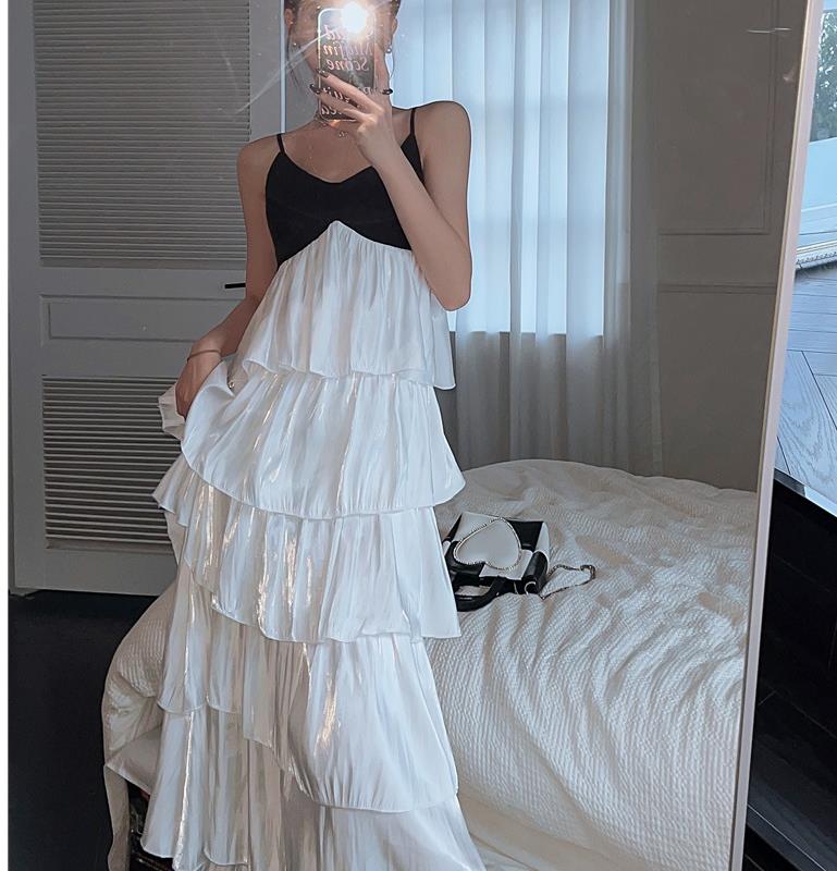 조이얼랏 투피스 느낌 투톤 배색 실크 새틴 캉캉 화이트 스커트 뷔스티에 롱 원피스 드레스 셀프웨딩 제주도 바닷가 촬영룩 브라이덜샤워 파티룩