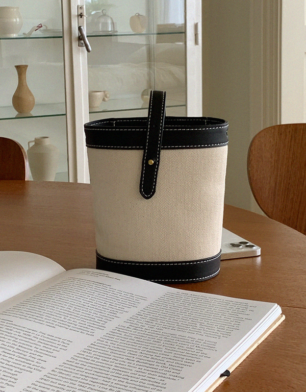 F026 원통 라탄 미니백