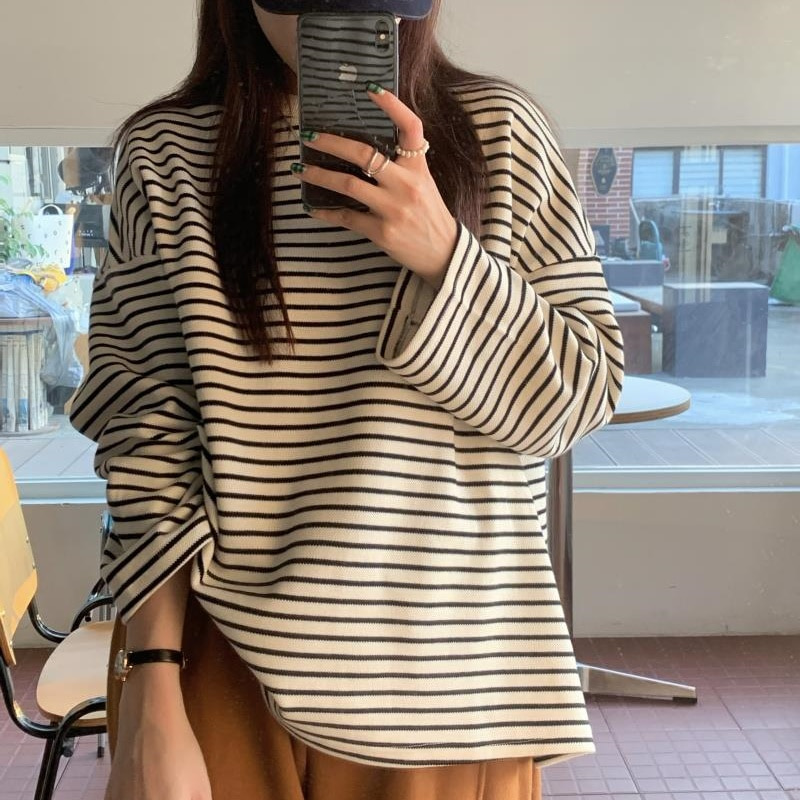 루즈핏 스트라이프 드롭숄더 봄 가을 라운드넥 캐주얼 레이어드 이너 긴팔 티셔츠 기본 줄무늬 단가라 긴팔티 데일리 일상룩 캠퍼스룩