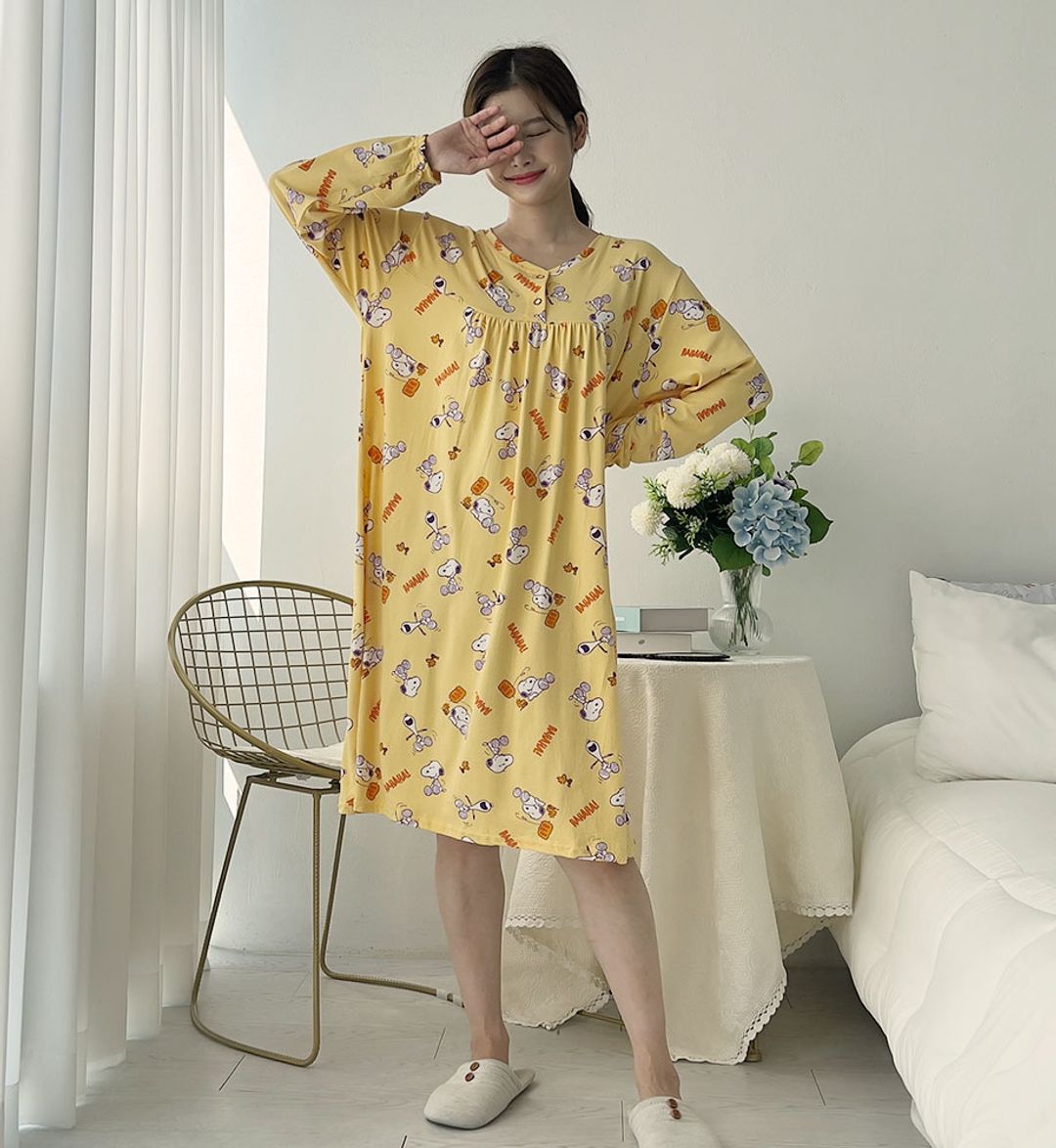 스누피 피치 투버튼 프릴 셔링 원피스 홈웨어