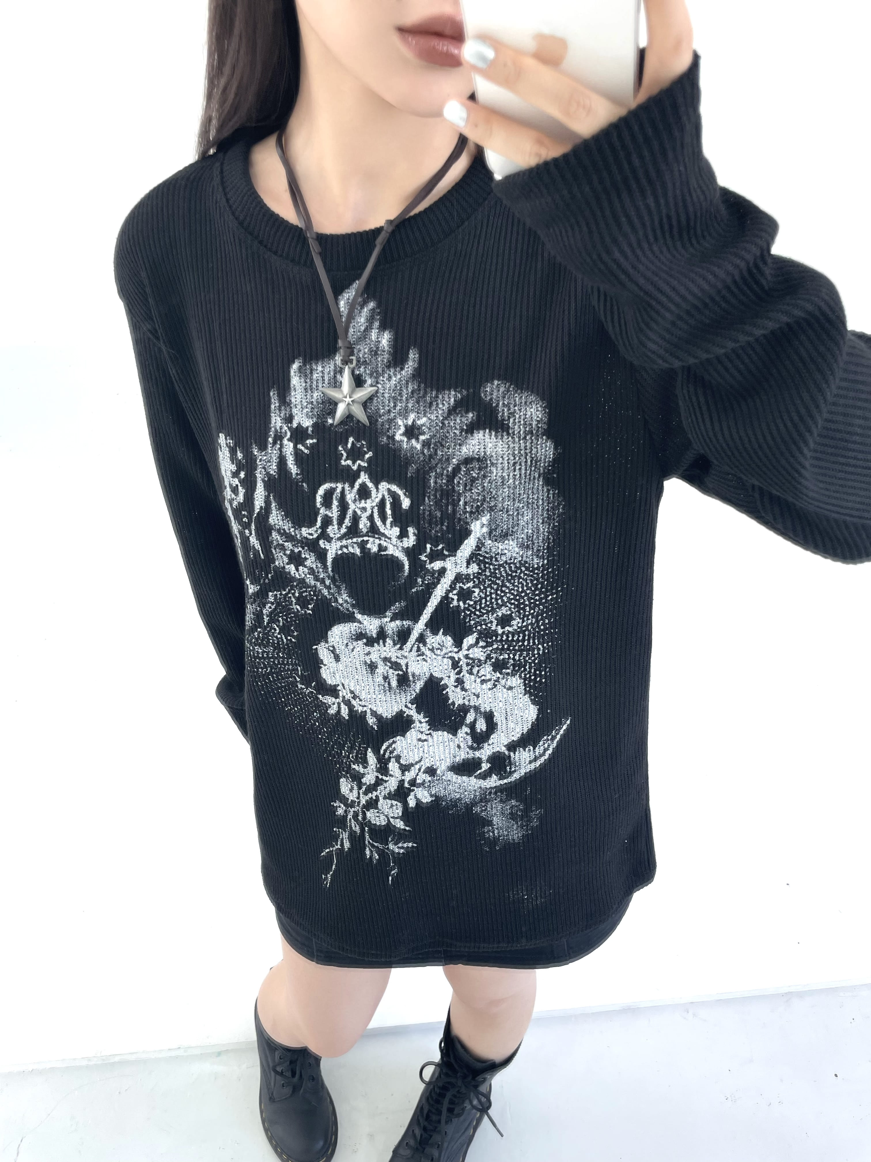 디멘션 y2k angel loose fit knit