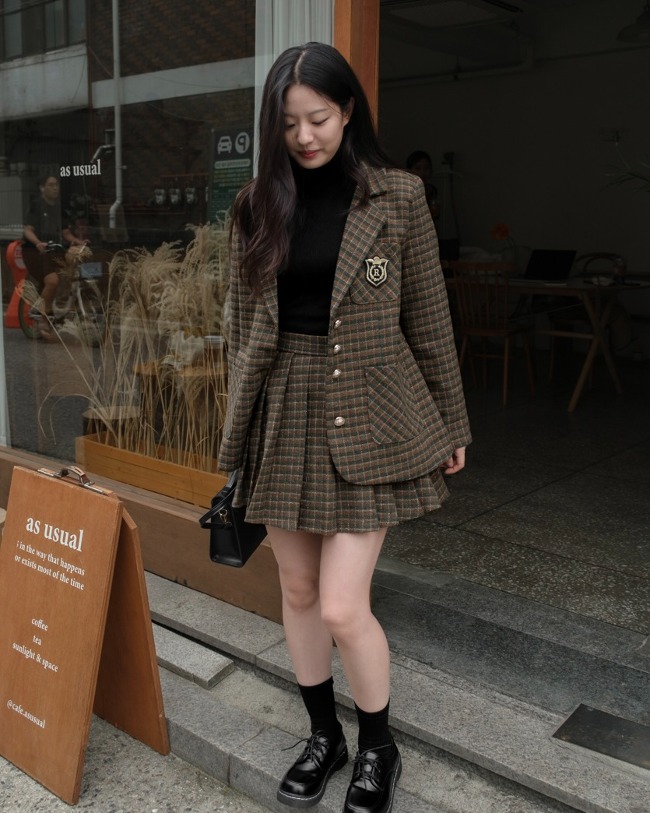 무료당일발송 포멀 체크 다이아몬드 버튼 카라 포켓 정장 수트 긴팔 자켓 숏 반코트 A라인 플리츠 미니 스커트 투피스 세트