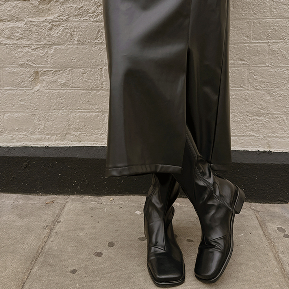 리리앤코 1천5백장 돌파 루멜러 속기모 레더 트임 롱 스커트 가을 신상 가을옷 데일리룩 가을치마 니트 긴치마 간절기룩 간절기치마 겨울옷 겨울치마 겨울스커트 가죽치마