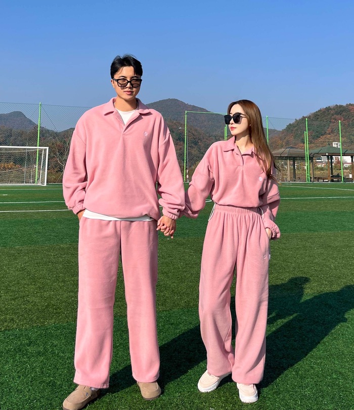 엄라이브 겨울후리스세트 6컬러세트가능2사이즈 모델 소장 신상 고퀄 여자 크롭 남녀공용 후리스 조거 와이드 커플 커플룩 시밀러룩 꾸안꾸 데일리 트레이닝 세트