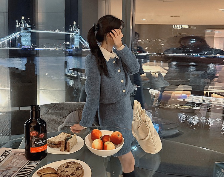 무료배송 블로비치 기모 뒷밴딩 미니 투피스 세트 겨울 신상 겨울옷 세트 셋업 미니스커트 A라인 밴딩스커트 크롭자켓 스퀘어넥 기모스커트 데일리룩 페미닌룩 하객룩 출근룩