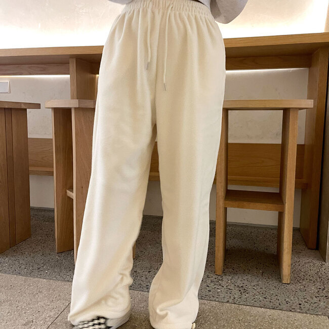 그레이시 🔥왕따숩핏예쁜🔥 투웨이 후리스 와이드 조거 팬츠 겨울 따뜻한 플리스 울 기모 모 컬러풀 컬러 꾸안꾸룩 데일리룩 트레이닝 스트링 밴딩 오버핏 바지 8color