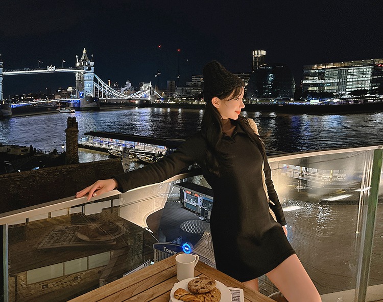 리리앤코 벨이닝 속기모 오픈카라 스트랩 미니 원피스 겨울 가을 신상 데일리 출근룩 미니멀룩 꾸안꾸 트레이닝 트레이닝원피스 카라원피스 피케원피스 Pk원피스 미니원피스 기모