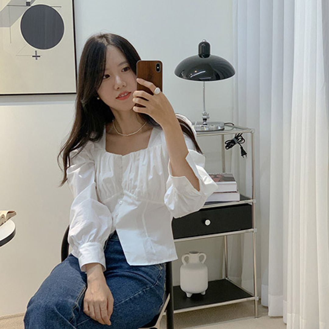 핏예쁨 로맨틱 셔링 크롭 블라우스 코튼 면 긴팔 퍼프 벌룬 소매 트임 셔츠 러블리 페미닌 하트넥 스퀘어넥 절개 스모크