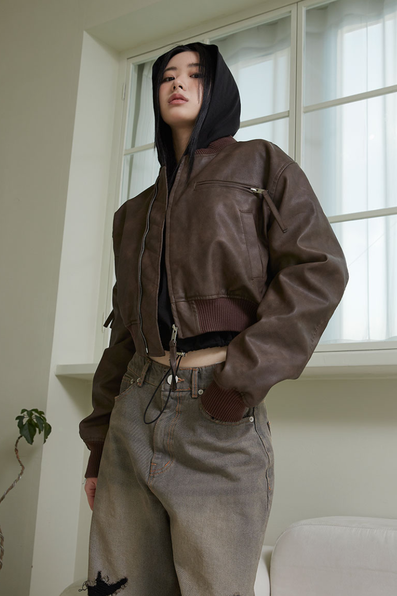 vintage leather jumper (2c)