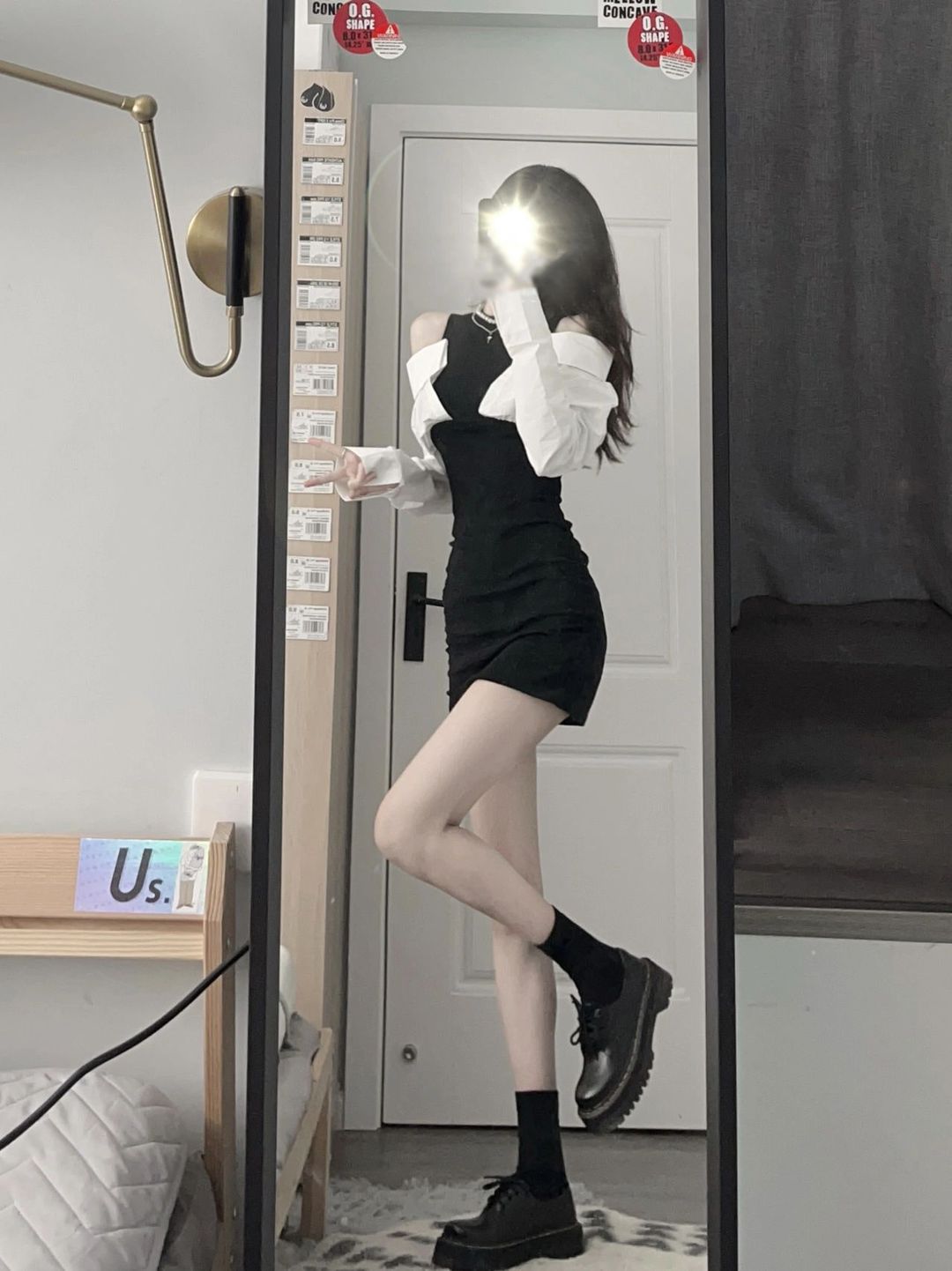 클럽룩 오프숄더 셔츠소매 미니 원피스