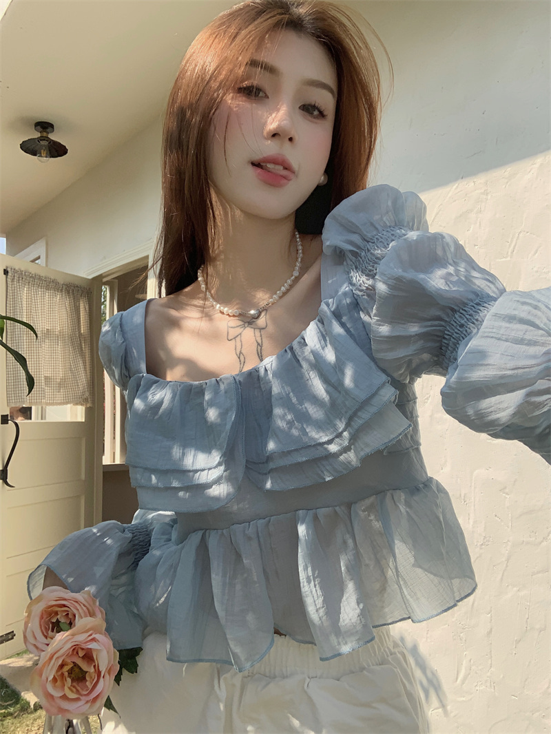 하늘 스퀘어 블라우스 티어드 프릴 크롭 미니 숏 밴딩 숄더 소매 롱 슬리브 긴팔 파워 퍼프 벌룬 러플 러블리 페미닌 시스루