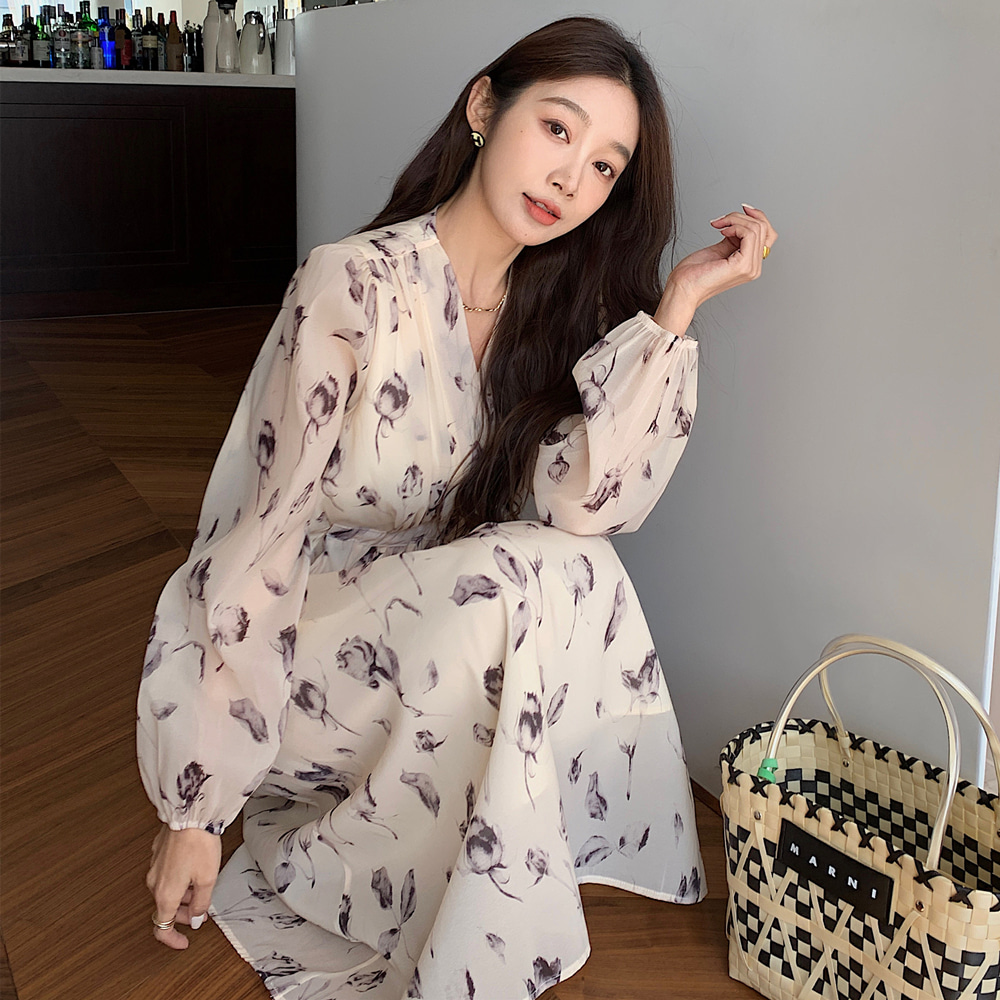 빅 사이즈브이 넥 플라워 롱 원피스 쉬폰 청순 여리 핏 시스루 롱 슬리브 긴팔 랩 스타일 롱 미디 A 라인 플레어 플리츠