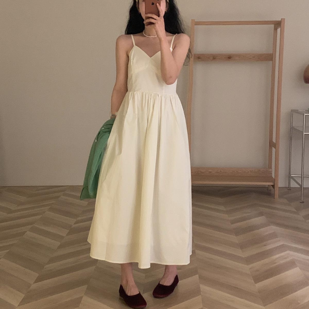 끈 나시 슬립 롱 원피스 뷔스티에 민소매 레이어드 A라인 드레스 봄 여름 간절기 여성 여자 롱치마 휴양지 휴가 바캉스룩 여행 플레어 주름 편안한 이지 캐주얼 귀여운 여유로운