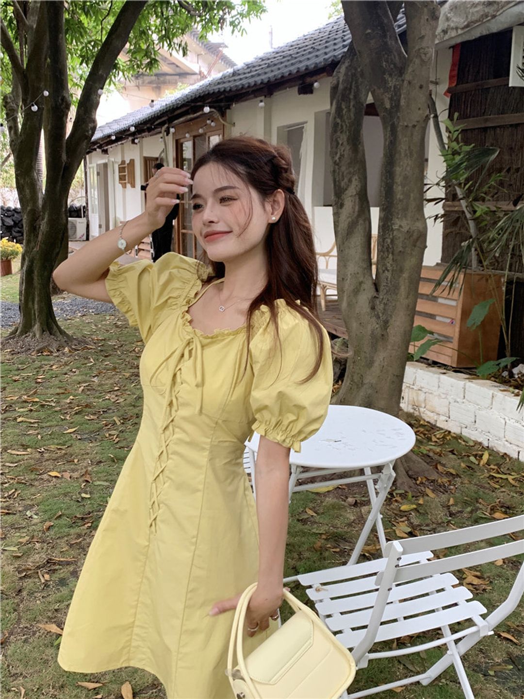 리본 프릴 미니 원피스 스퀘어 넥 프릴 홀터 넥 끈 반팔 하프 벌룬 퍼프 소매 슬리브 허리 슬림 몸매 보정 A 라인 미디