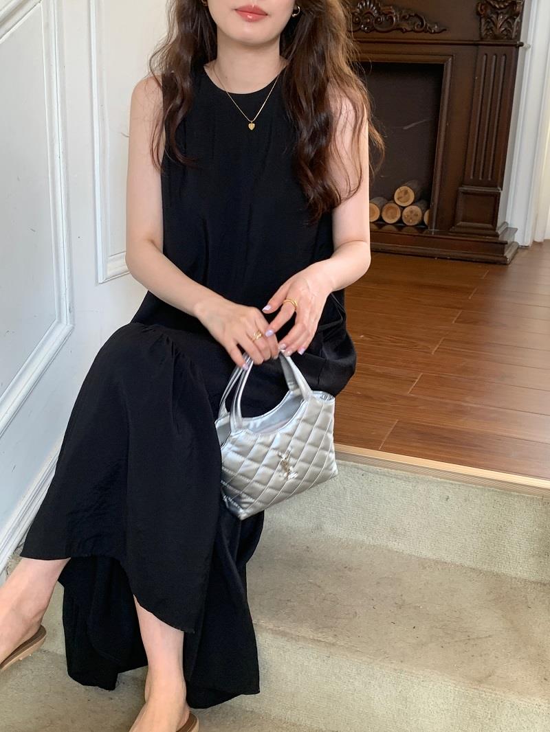 민소매 슬리브리스 여름 롱 원피스 롱드레스 라운드넥 봄 간절기 홈웨어 편안한 루즈핏 편안한 등원룩 30대 40대 여성 레이디 여자옷 데일리룩 캐주얼 소프트 이지 바캉스룩