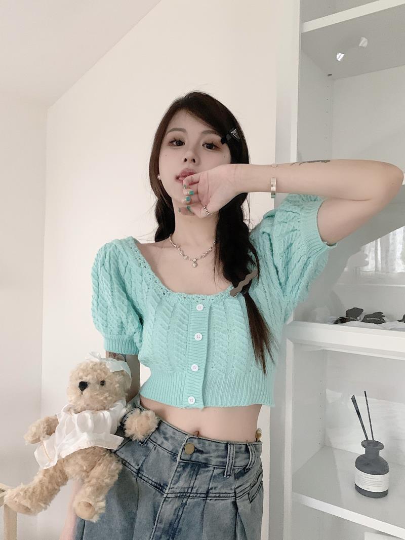 베이지하루 여름 크롭 니트 반팔 탑 레이스 가디건 상의 봄 티셔츠 단추 퍼프 소매 핑크 화이트 20대 30대 여성 여자 소녀 학생 귀여운 로맨틱 감성 러블리 발랄한 소프트
