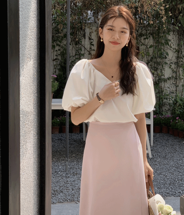 반하니 카밍 ️ 페미닌 브이넥 벌룬 소매 반팔 블라우스 5color [데이트룩 추천👍🏻]