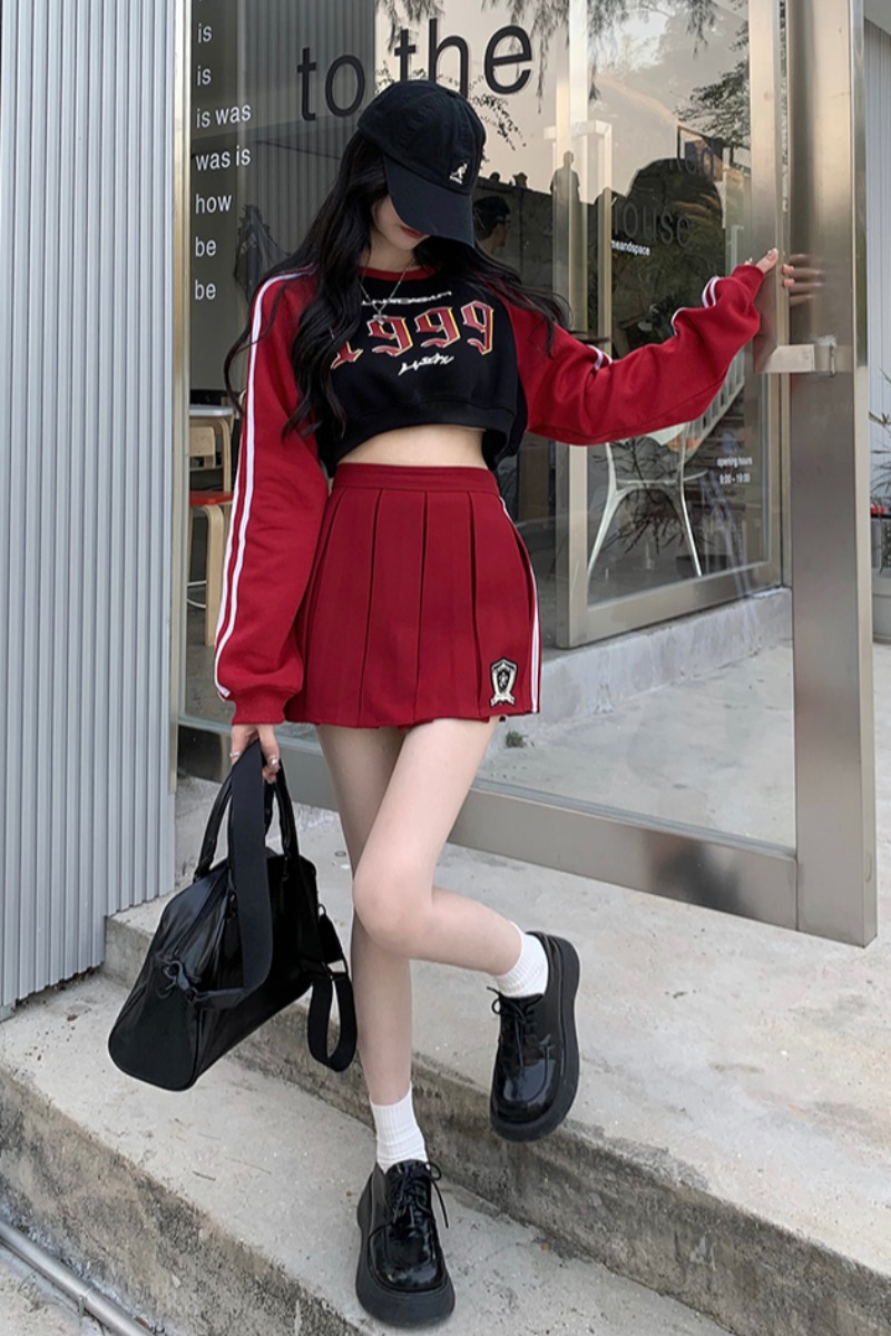 세트단품 나인티 레드 배색 레터링 라운드넥 삼선 라인 긴팔 크롭 맨투맨 티셔츠 하이웨스트 A라인 플리츠 미니 스커트 키치 하이틴 Y2k 캐주얼 유니크 투피스