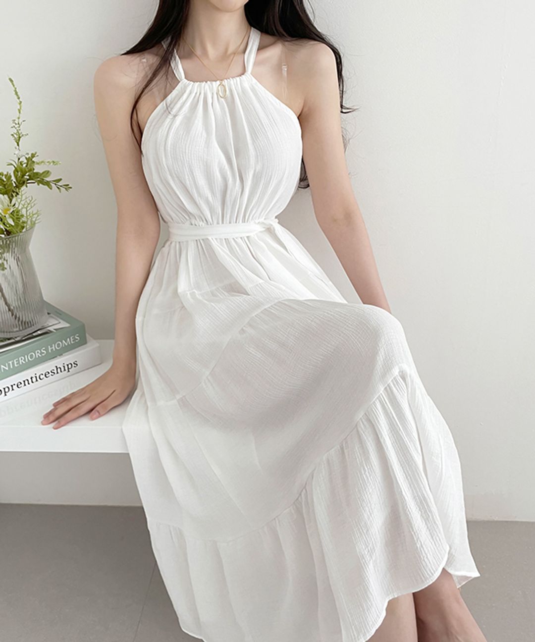 레이나 여름 홀터넥 리본 캉캉 플레어 롱원피스 휴양지룩 바캉스룩 나시원피스 휴양지원피스 바캉스원피스 스냅사진 비치룩 비치