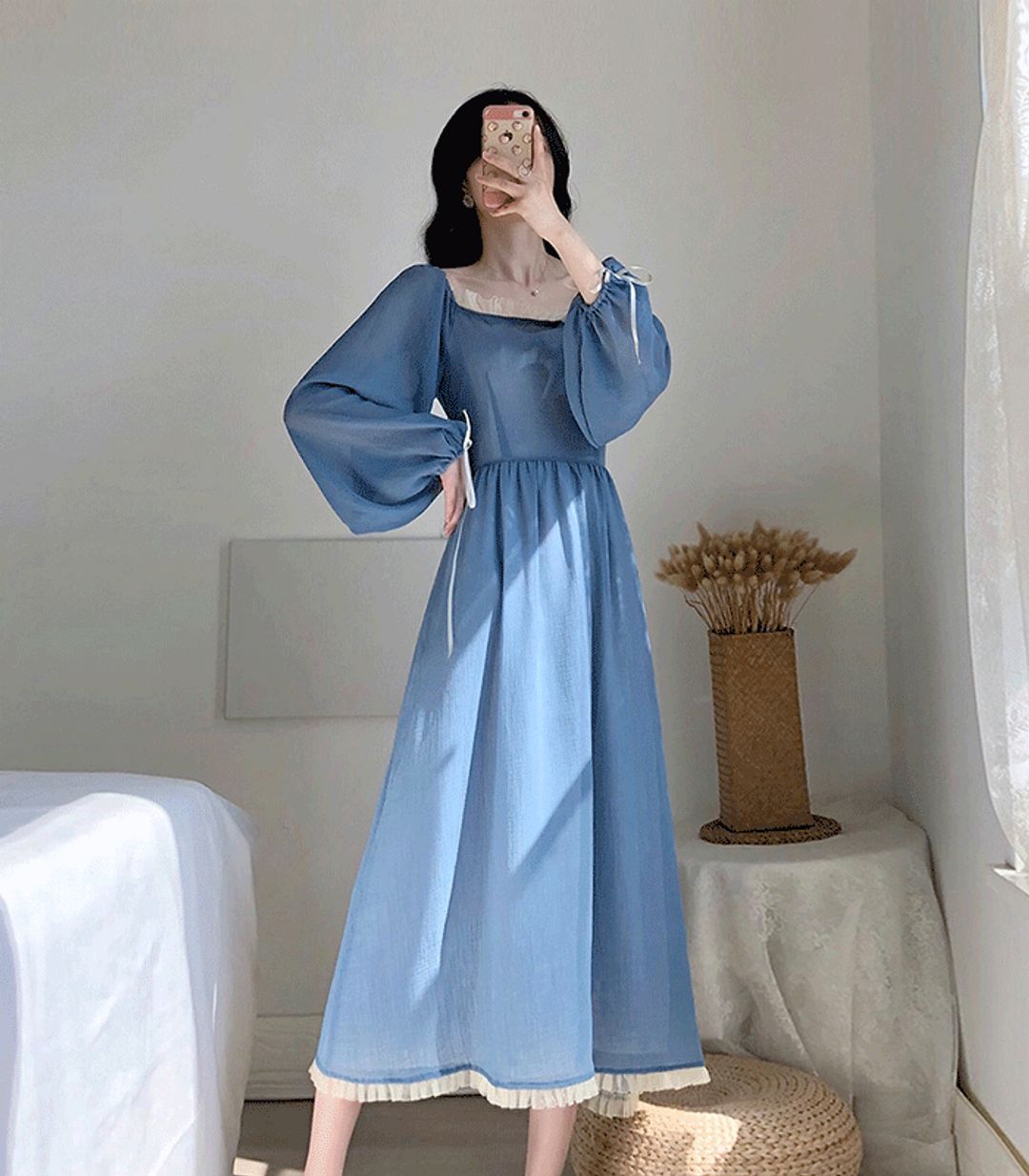 랜턴 슬리브 레이스 햅번 드레스 봄 여성 신상 블루 스카이 에이라인 스퀘어넥 아우터 긴팔 퍼프 소매 레이스 셔링 주름 핀턱 롱 치마 여름 원피스 미디 스커트 프렌치 레트로