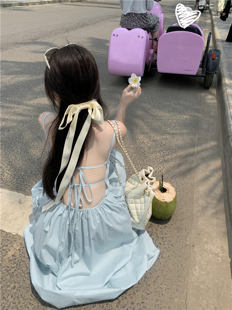 블롱뮤 백 리스 리본 롱 원피스 스퀘어 넥 슬리브리스 나시 롱 미디 A 라인 플레어 스커트 치마 드레스 백 오픈 뒤 트임
