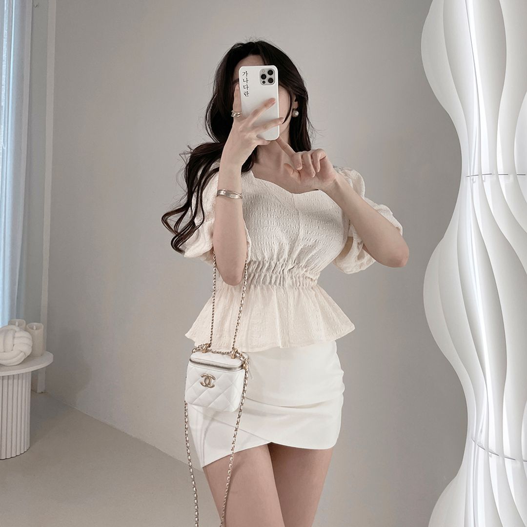 스모크밴딩 가나다란 스퀘어넥 반팔 퍼프 스모크밴딩 페블럼 블라우스 4color