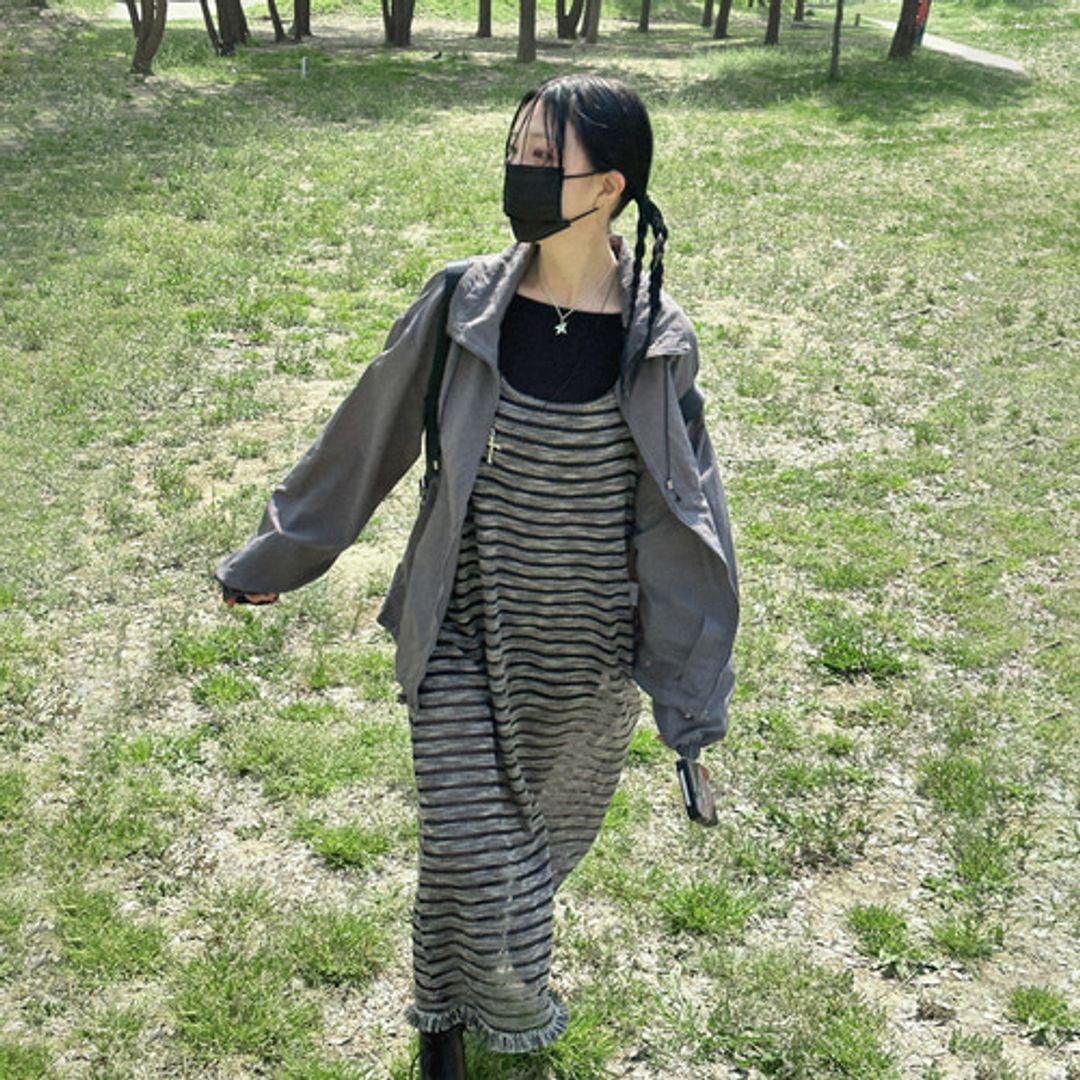 무채색 드라이 바스락 데일리 오버핏 바람막이 집업 점퍼