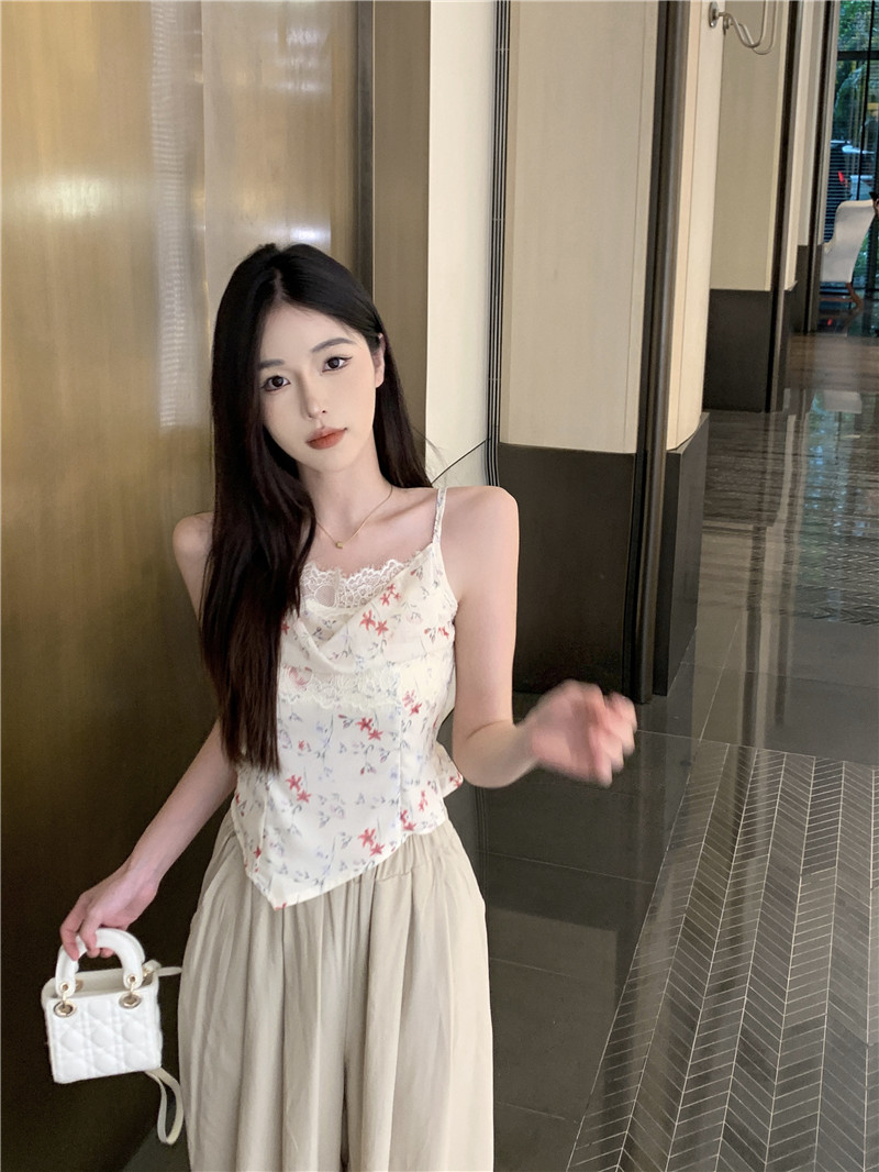 레이스 언발 페미닌 나시 탑 스퀘어 넥 슬리브리스 나시 끈 브라 탑 뷔스티에 쉬폰 플라워 플로럴 꽃 무늬 프렌치 러블리 청순