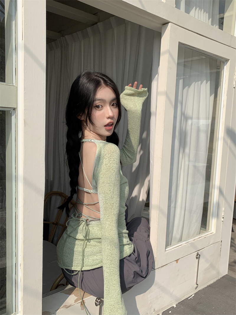 백 리스 리본 썸머 니트 탑 라운드 넥 얇은 여름 여리 청순 롱 슬리브 긴팔 레이스 업 크롭 미니 숏 슬리브리스 이너 나시 세트 레이어드 투피스 셋업 힙한 캐주얼 성수