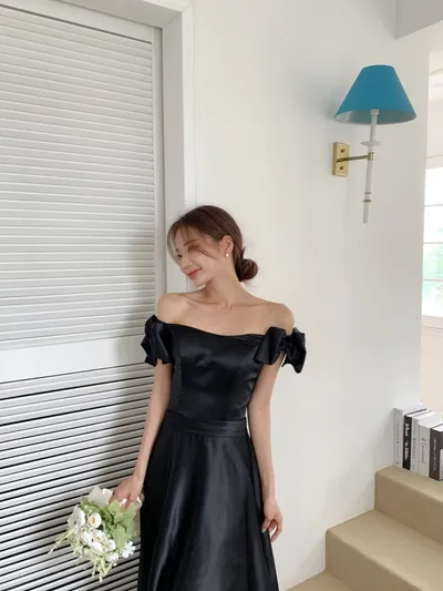모반디 리본소매 블랙 드레스 셀프웨딩 롱 플레어 촬영 2부 피로연 브라이덜샤워 오프숄더 연주회 빅사이즈