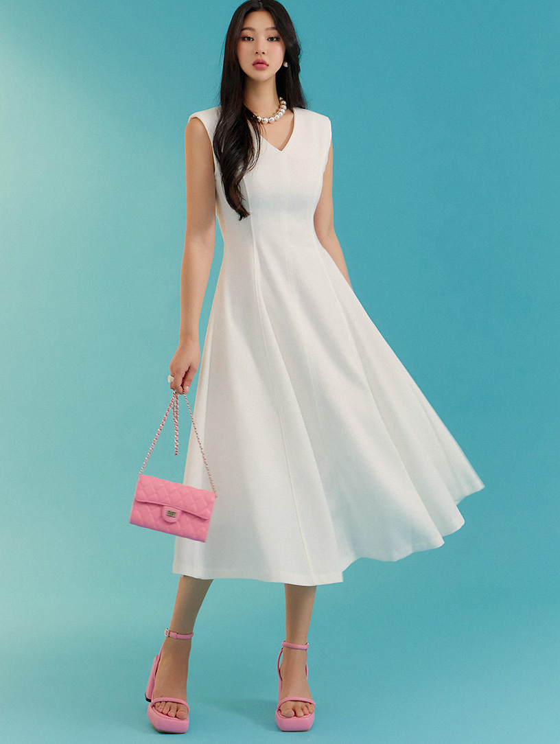 딘트 D4684 브이넥 원피스