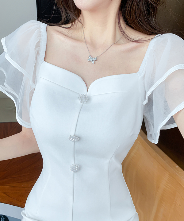 포앤바이앤 진주단추 화이트 미니원피스 스퀘어넥 더블 러블 반소매 샤 시스루 앞단추 슬림핏 착붙핏 H라인 미디원피스 스몰 리마인드 셀프 웨딩 2부드레스 브라이덜샤워 스냅