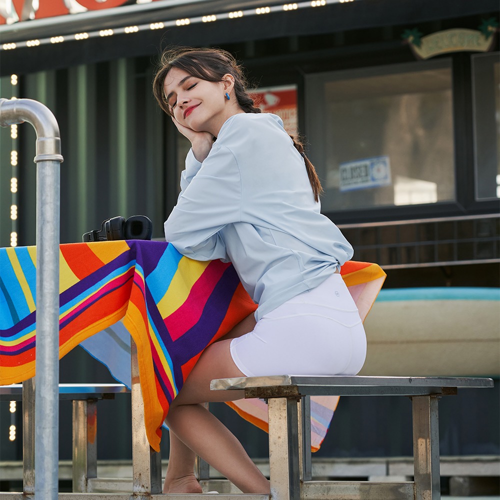 스컬피그 아쿠아 루즈핏 래쉬가드 롱 슬리브 썸머스카이