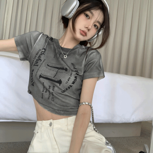 피그먼트 워싱 반팔 프린팅 유니크 인스타갬성 트렌디 20대추천 하이틴 캠퍼스룩 MZ룩 Y2K 밀레니엄 라운드넥 심플 크롭티셔츠 반팔티 여름반팔 크롭반팔 세미루즈핏 슬림핏 ...