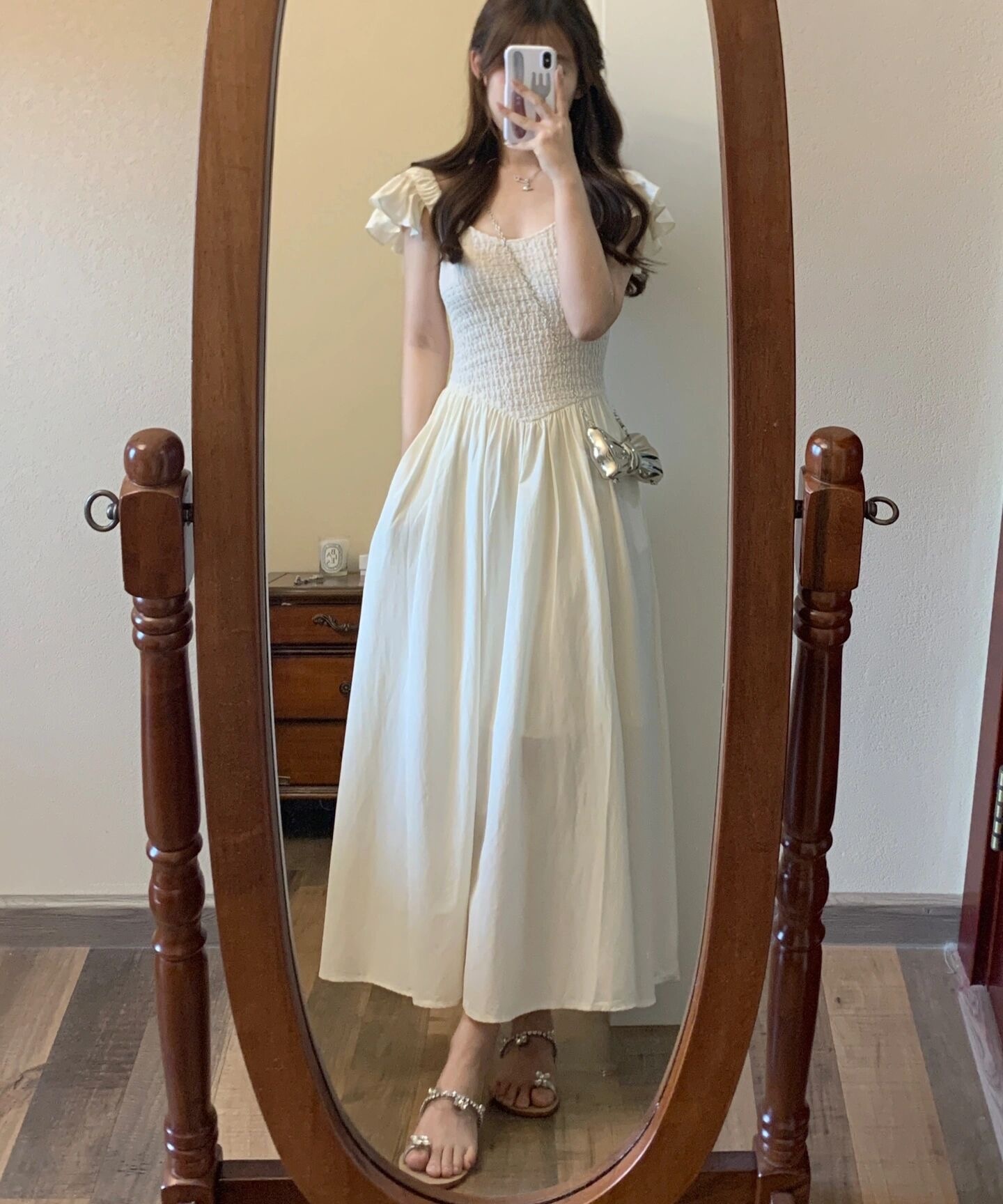 제이리본 프릴소매 스모크 슬림 원피스 여름 러블리 레트로 프렌치 청순핏 소녀감성 플레어 A라인 라운드넥 스퀘어넥 여신 미디 롱 원피스 비치 휴양지 리조트 여행 바캉스 신행 데이트룩