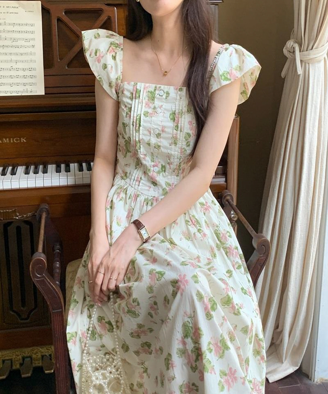 스퀘어넥 여름원피스 롱원피스 여자 여성 반팔 꽃무늬 플라워 프릴 셔링 루즈핏 쉬폰 봄 간절기 30대 40대 레이디 프린트 복고
